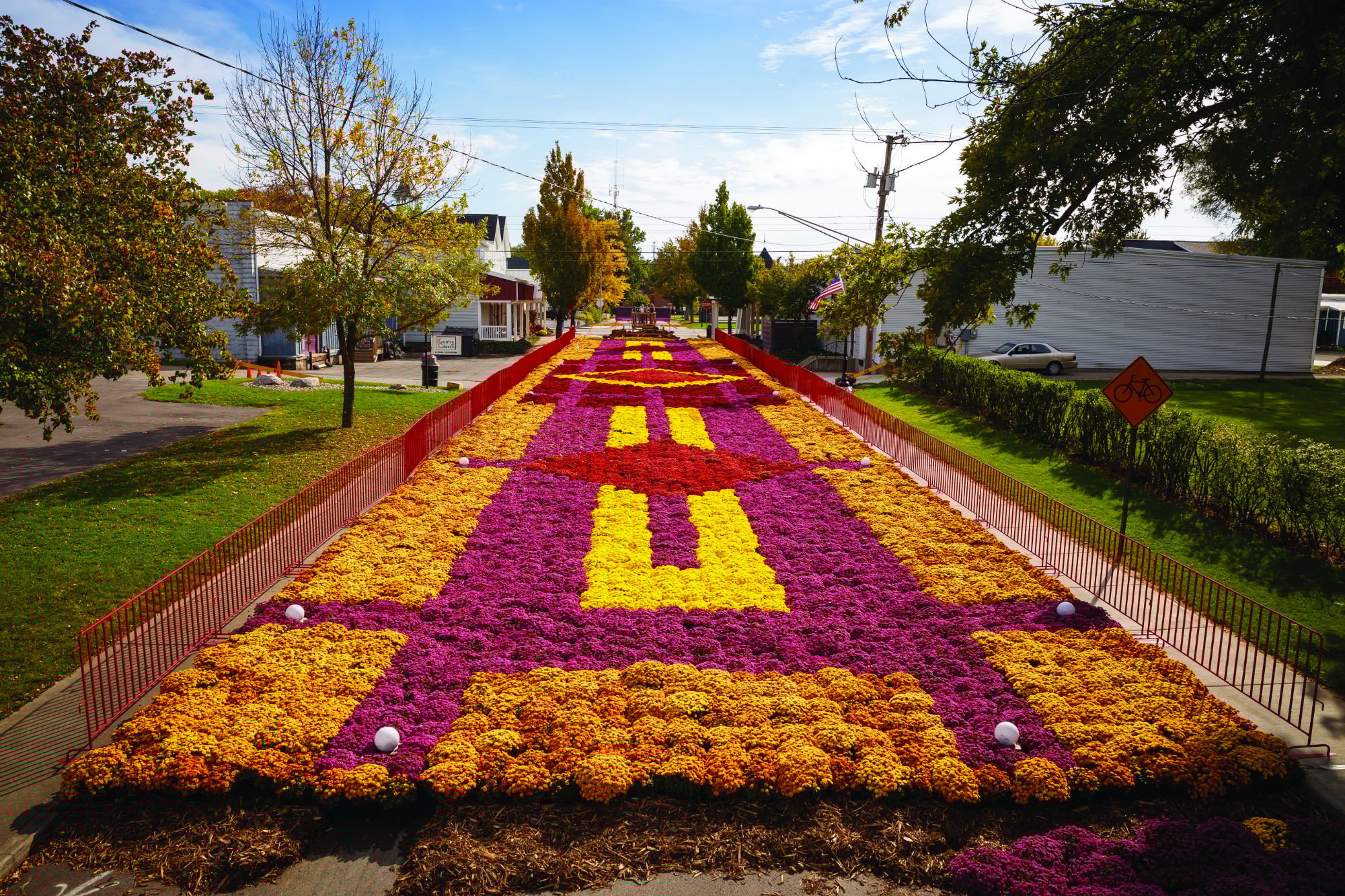 Nappanee Apple Contest| Indiana Fall Festivals | NITDC